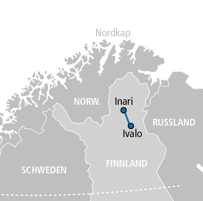 Winter und Nordlichter am Inari-See